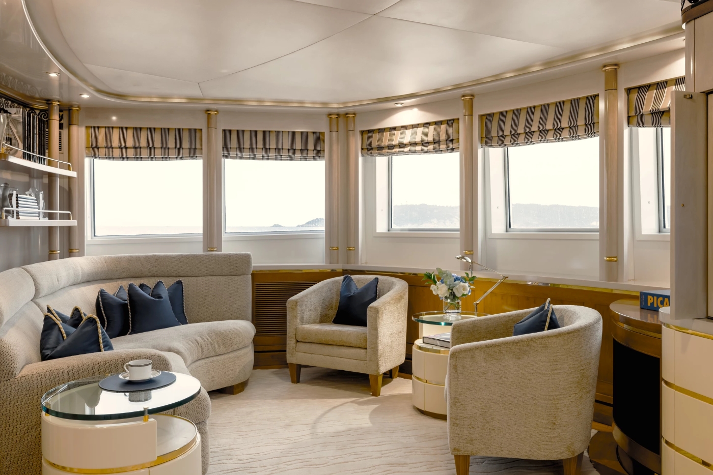 Yacht OLYMPUS, Feadship | CHARTERWORLD Luxury Superyacht Charters